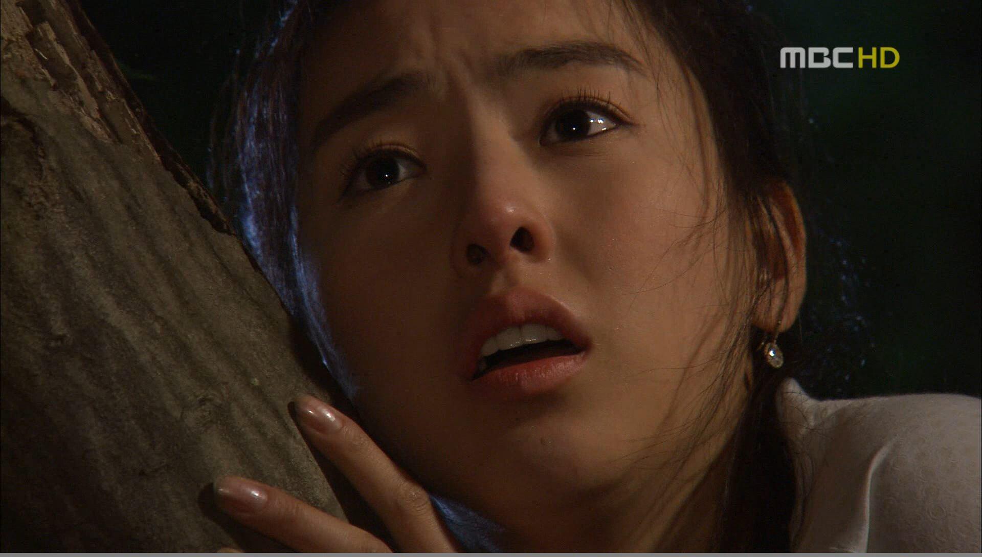 [캡춰] [크크섬] 어제 이다희양의 서비스씬 캡쳐 - DVDPrime