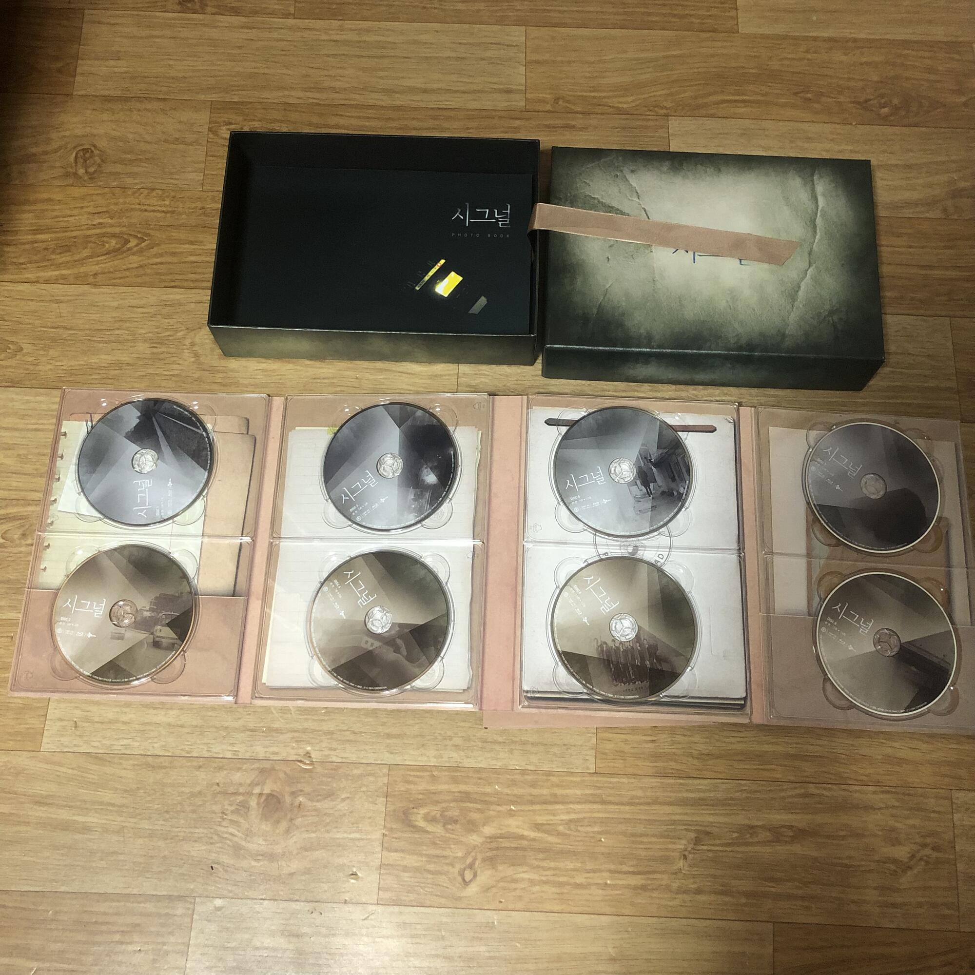 시그널 블루레이 + ost 앨범 판매합니다. - DVDPrime