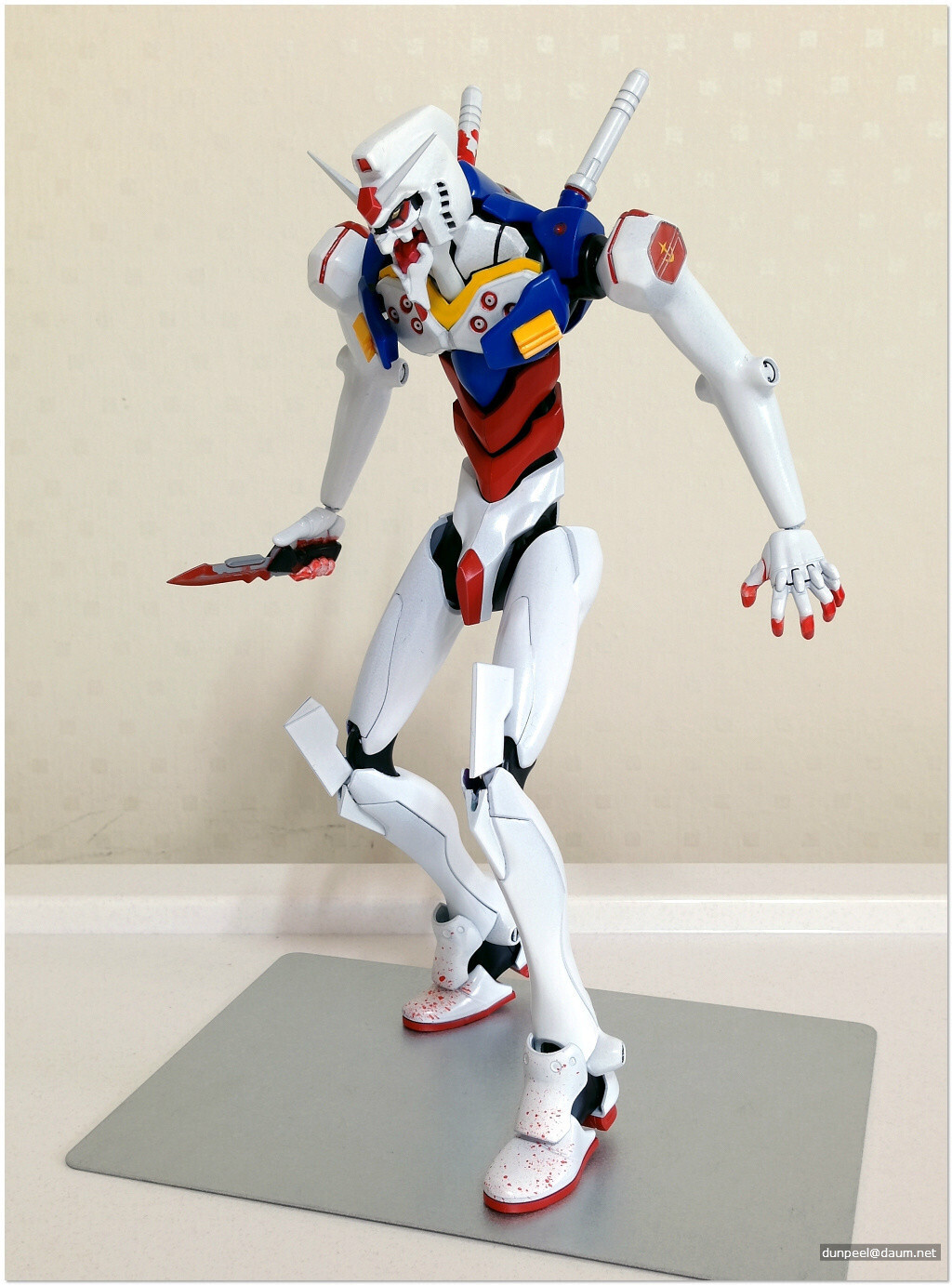 건프라 유튜버 경악 .mp4 - DVDPrime