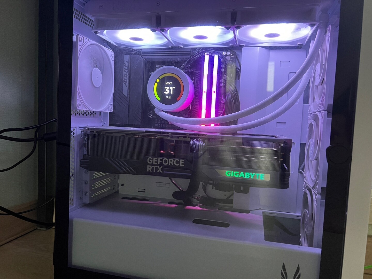 컴퓨터 반본체 시스템 판매합니다! - DVDPrime