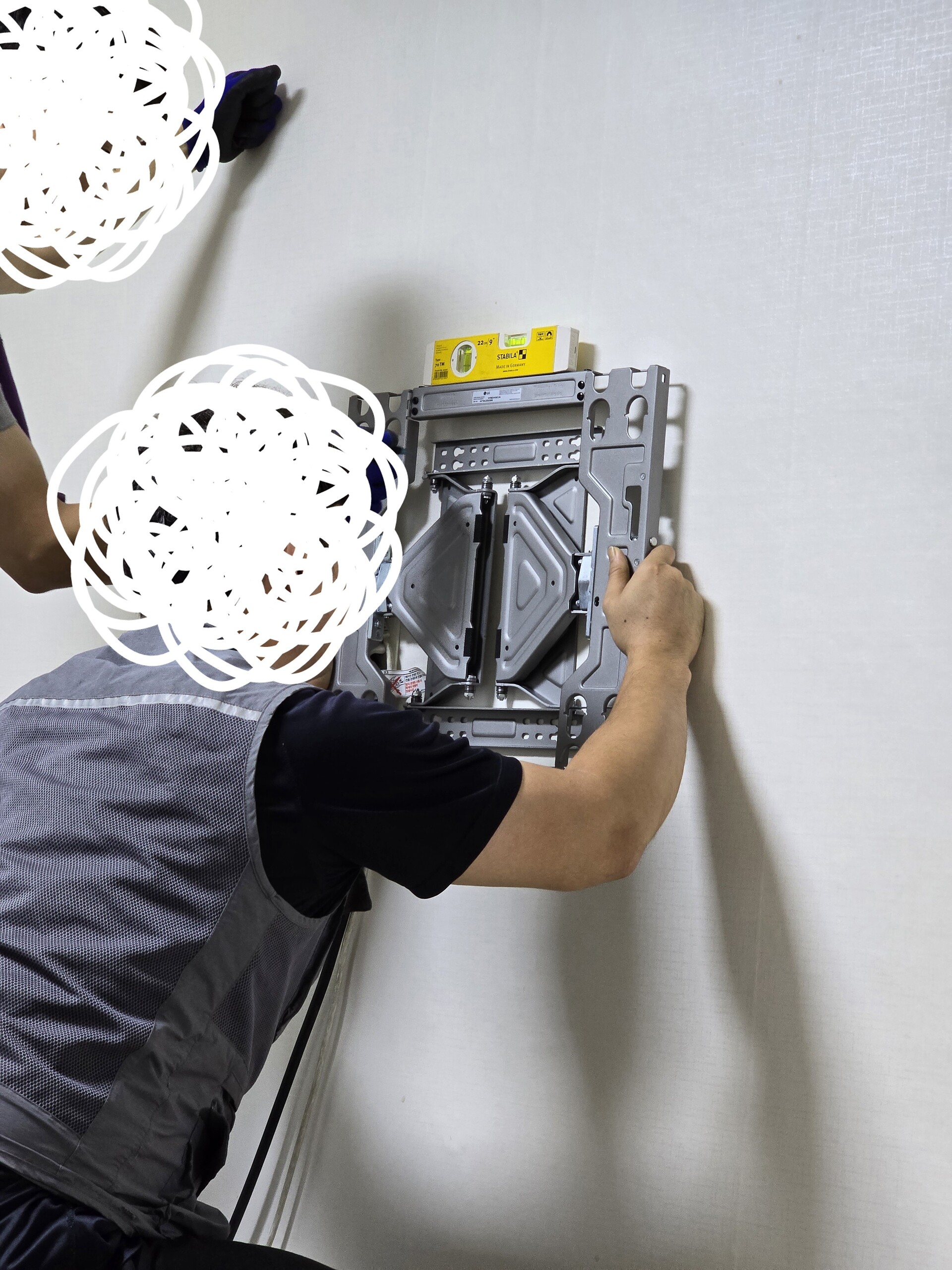 드디어 83인치 올레드 G4 설치했어요 - DVDPrime