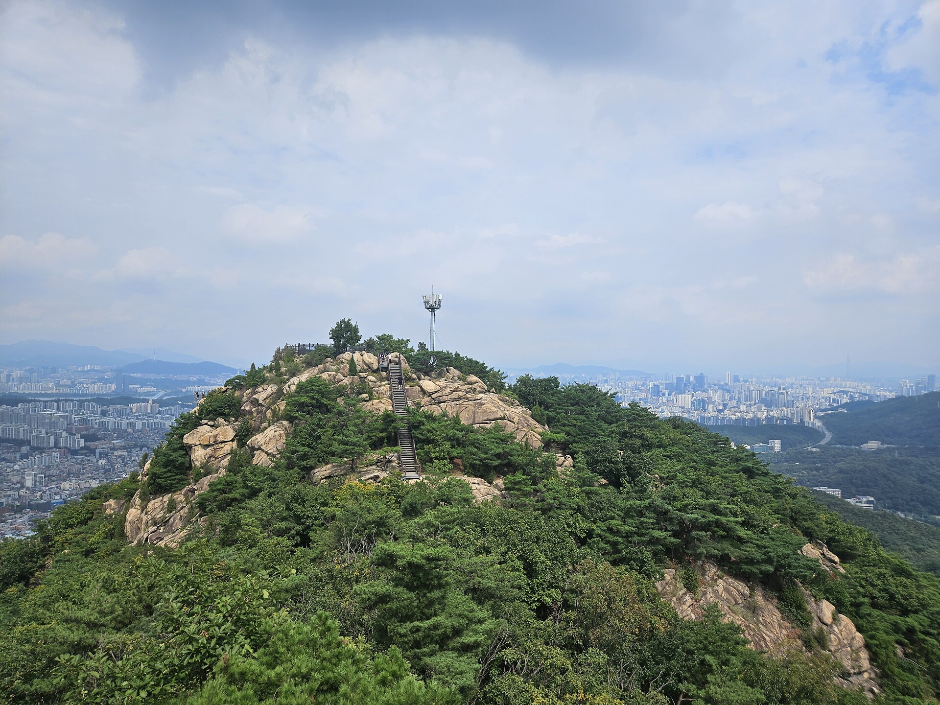 사당역에서 3-40분만 올라오면 ... - DVDPrime