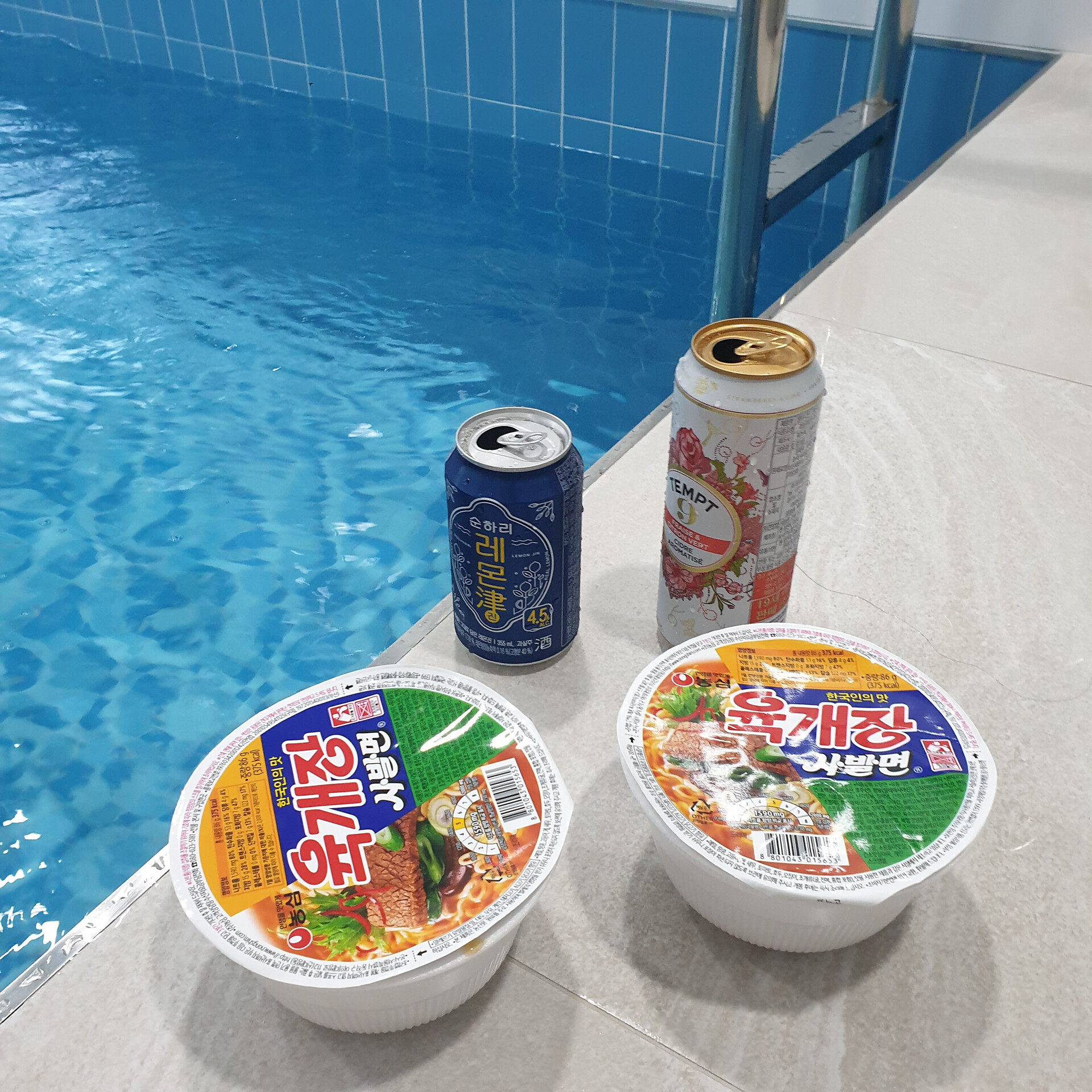 한국인이 가장 맛있다고 생각하는 라면 TOP 3 - DVDPrime