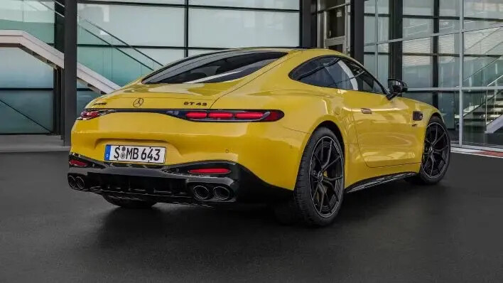 2025 메르세데스-AMG GT43 출시 : 클리앙