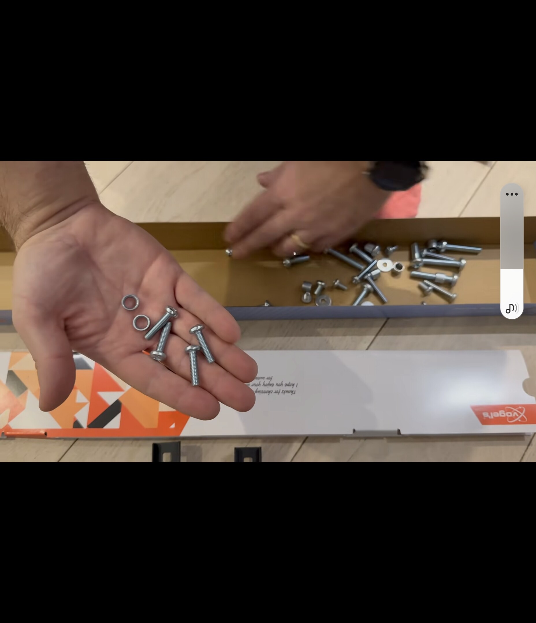 히이센스 85u7n 베사 나사 궁금합니다 - DVDPrime