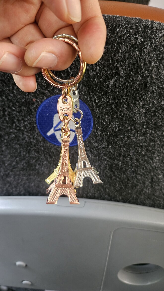 파리의 노점상 - DPrime