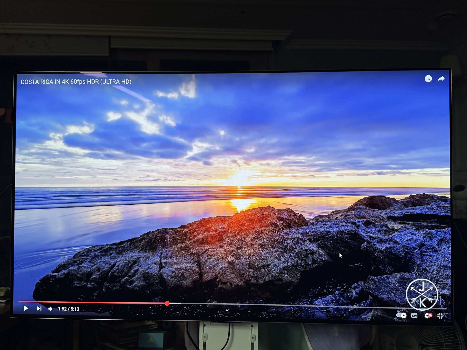 LG 55G5 측면 시야각 사진 - DVDPrime