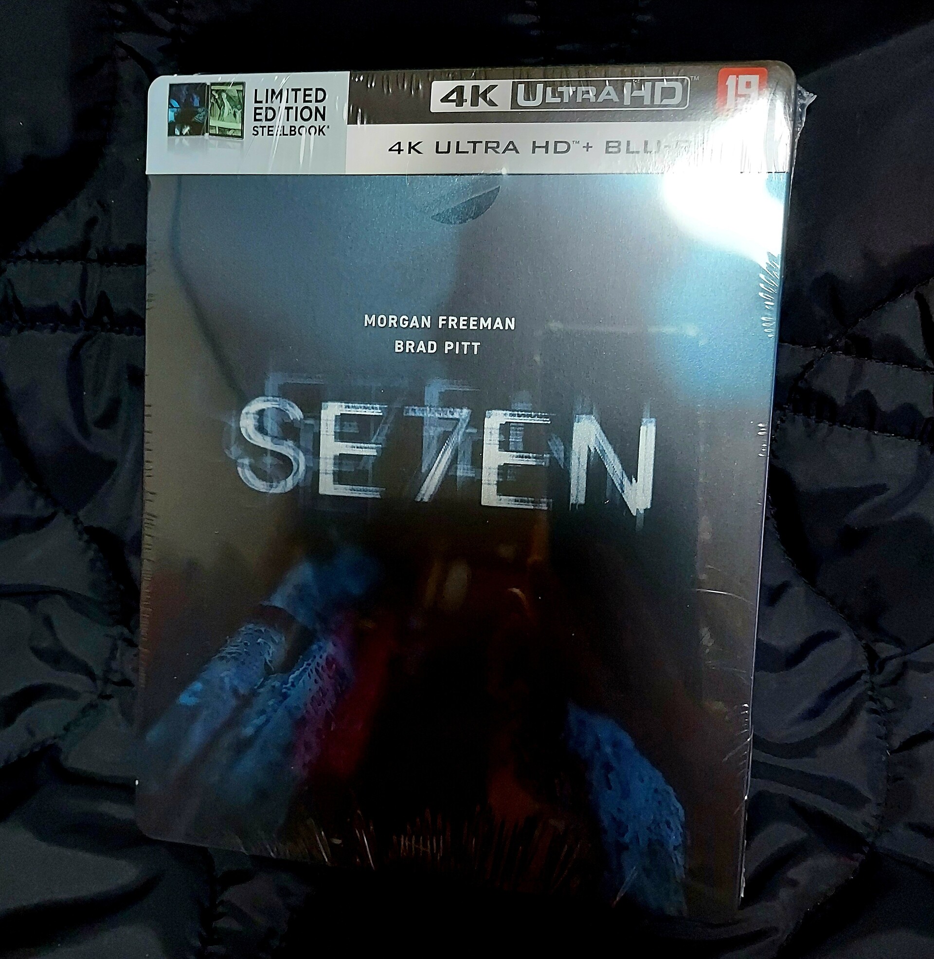 좀 별로다 했는데 다시 보니 * 간지 나는~ SE7EN . 4K 스틸북 - DVDPrime