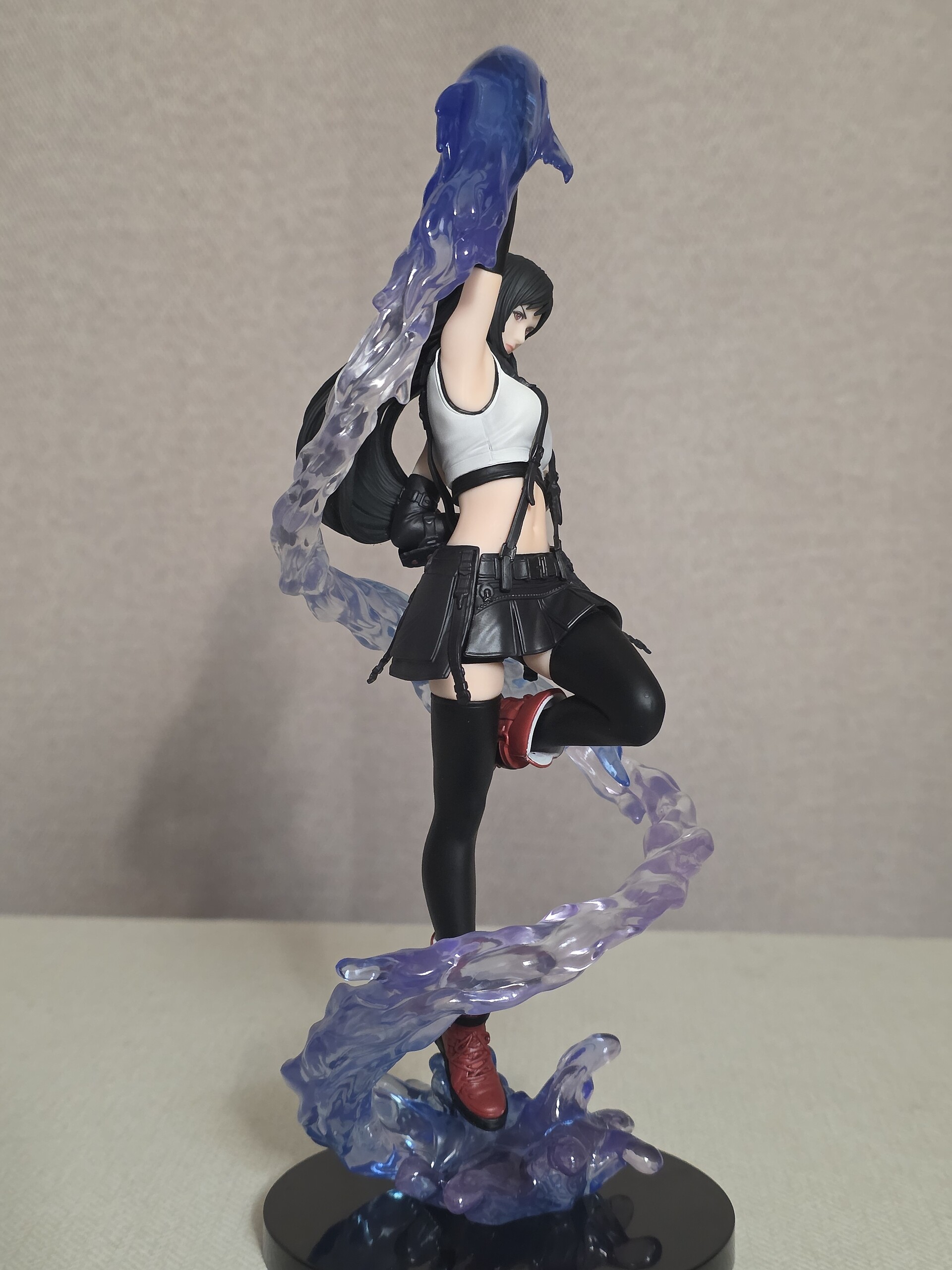 (피규어) 스퀘어 티파 록하트.(파이널 판타지 7) - DVDPrime