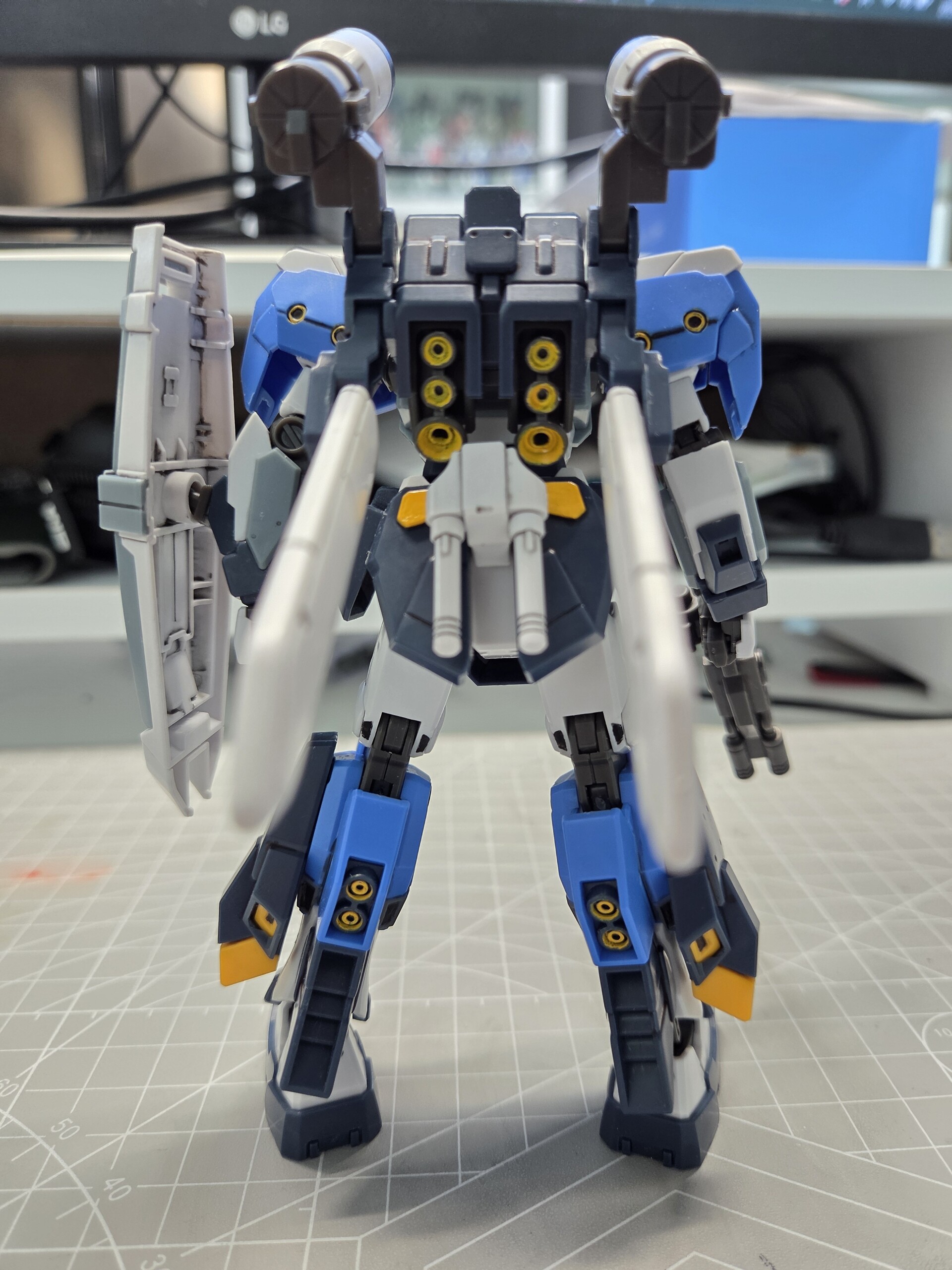 HG 지라인 스탠다드 아머(Feat. 알리) - DVDPrime