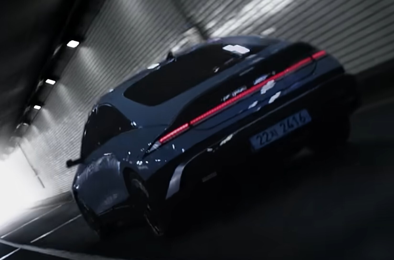 더 뉴 아이오닉6 - DVDPrime