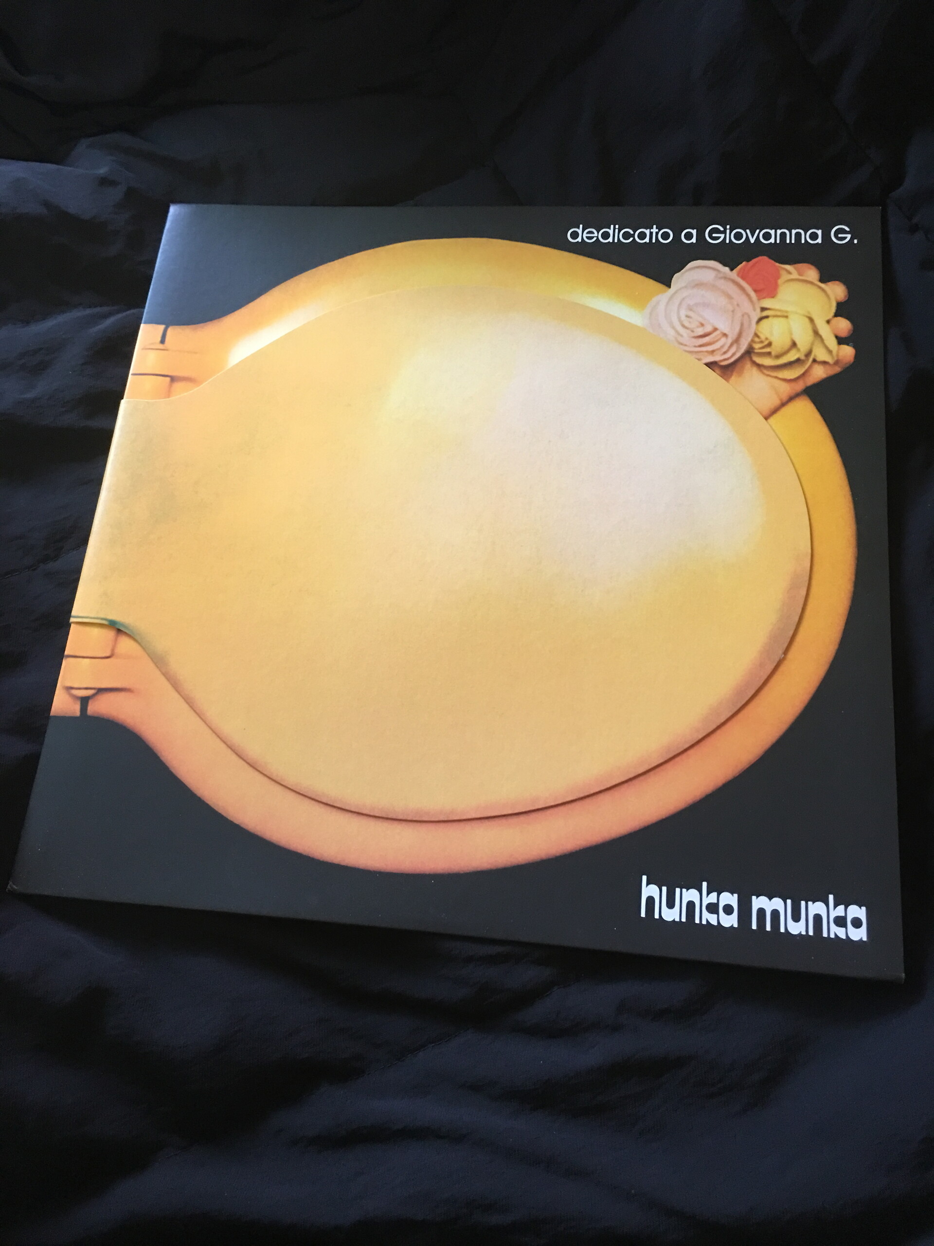 화장실 변기 뚜껑 열리는 훙카 뭉카(Hunka Munka) 앨범 - DVDPrime