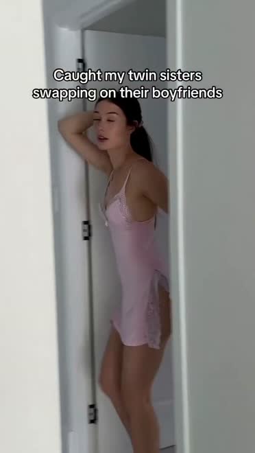 ㅇㅎ) 우애 좋은 쌍둥이자매 - DVDPrime