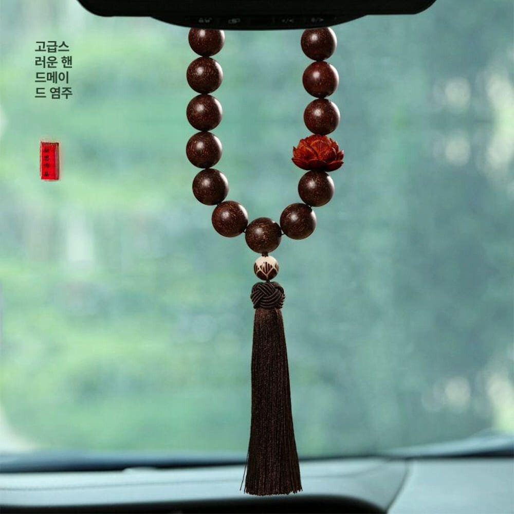 차 인테리어 살리는 아이템 top 3 - DVDPrime