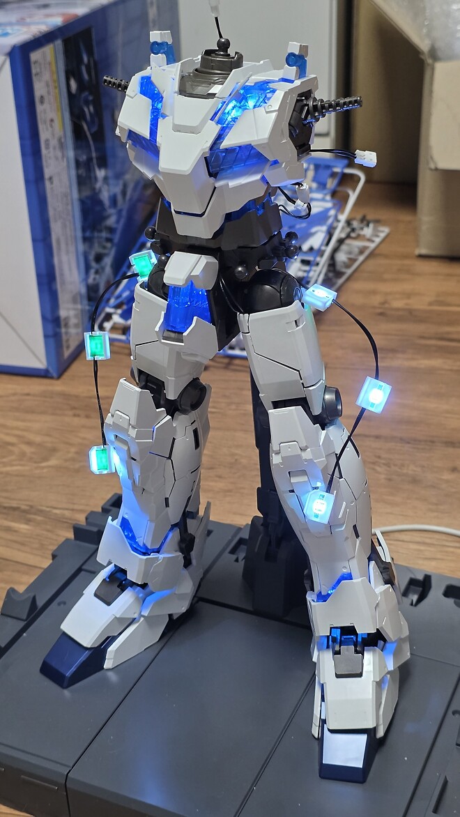 (건설중) PG 유니콘 퍼빌 근황. - DVDPrime