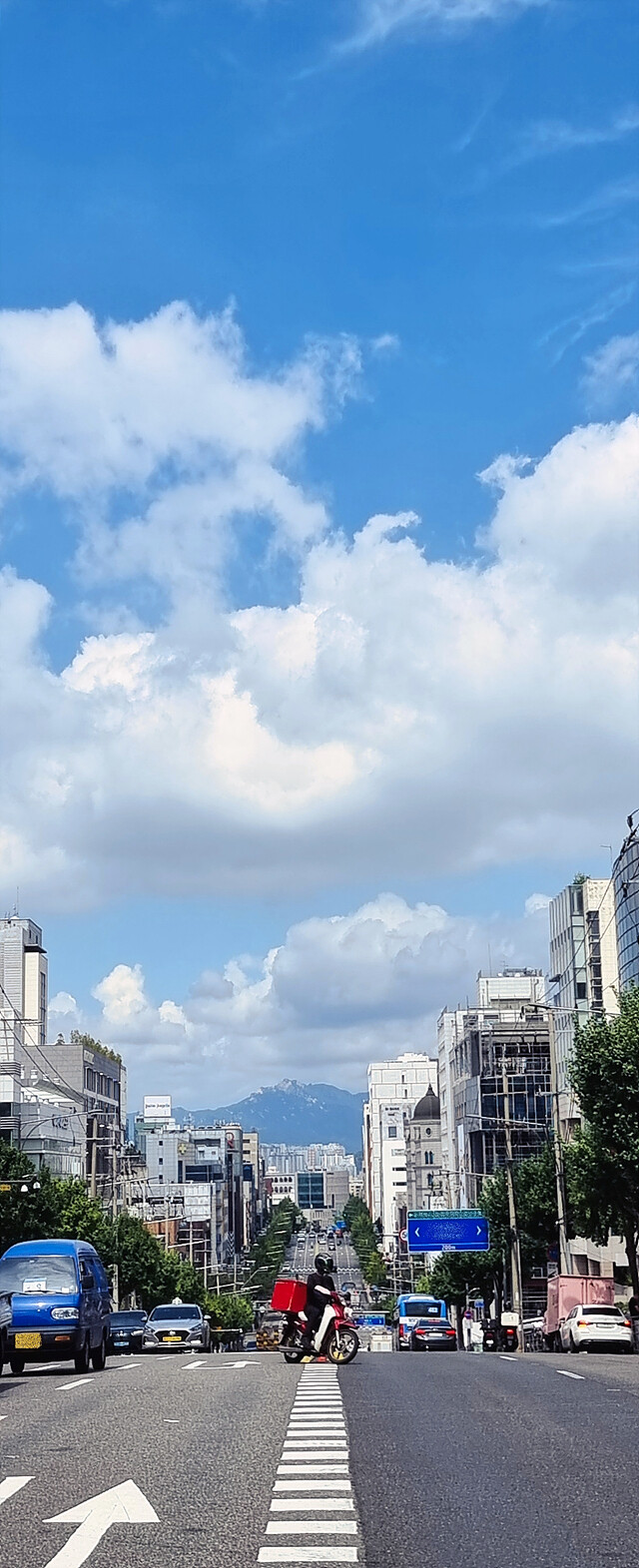 오늘자 하늘 분위기.jpg - DVDPrime