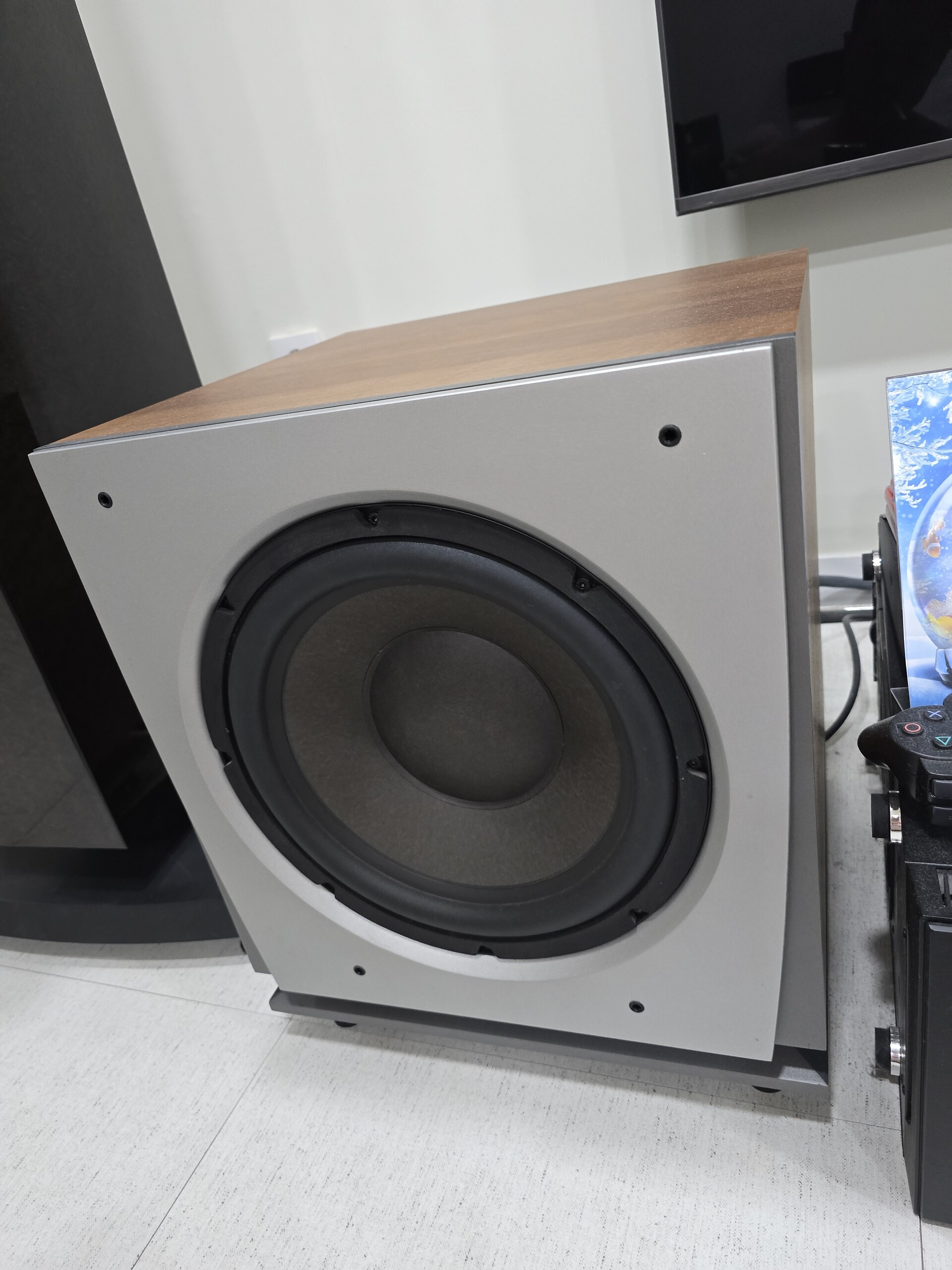 다인오디오 포커스 360,달리 아이콘 서브우퍼 팝니다 - DVDPrime