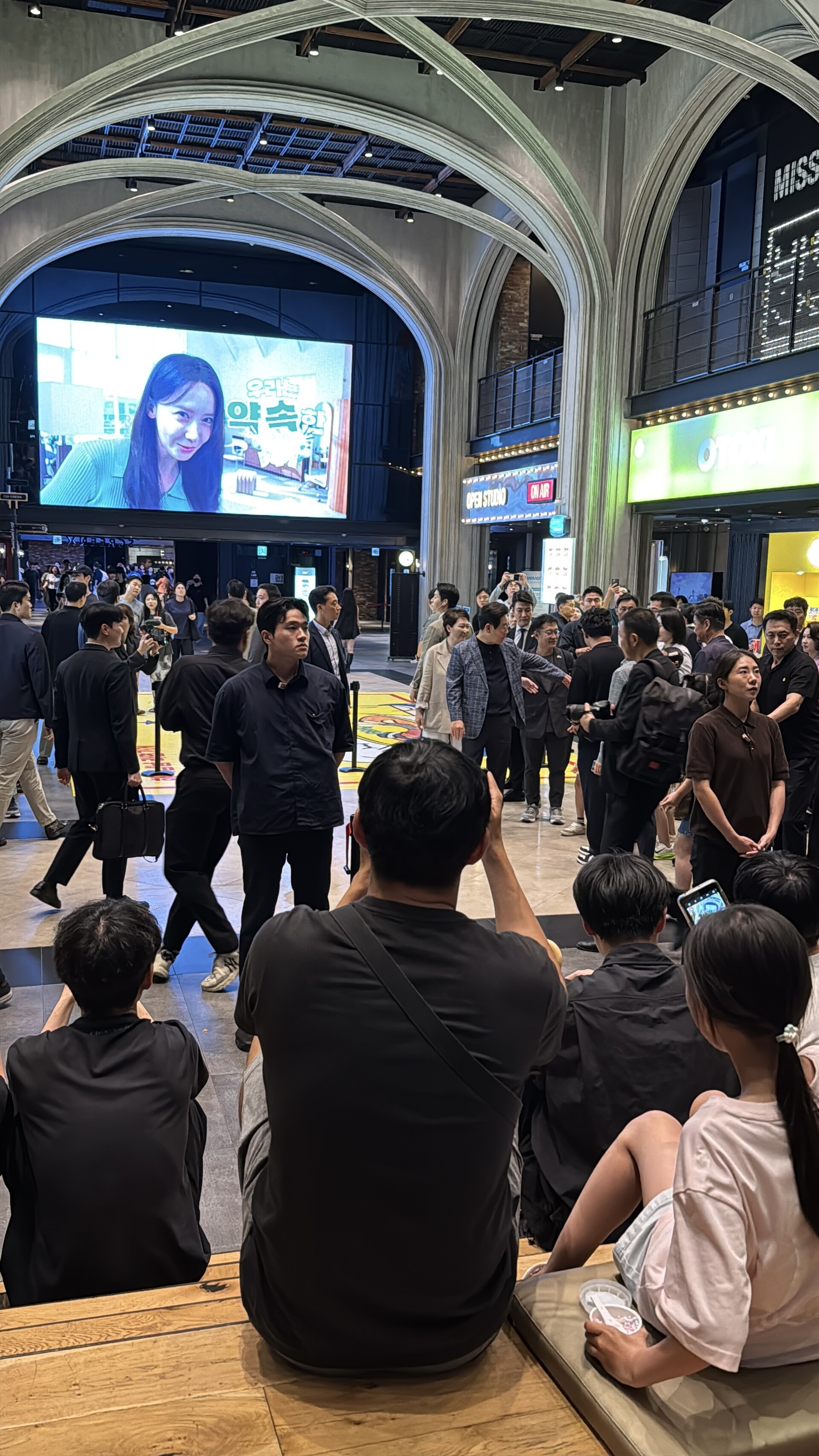 용산 CGV 왔는데 - DVDPrime