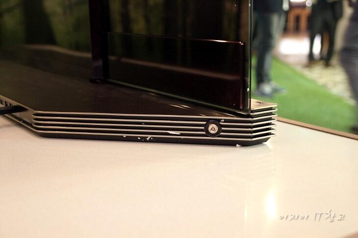 [리뷰] 돌비비전 채택한 시그니처 LG OLED UHD TV 첫인상은? - DPrime