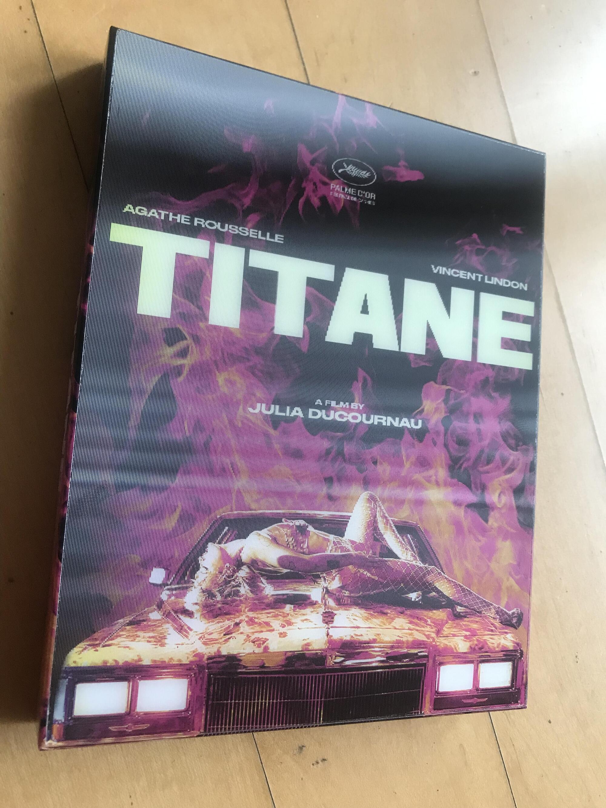 [티탄] 렌티큘러 풀슬립 700장 넘버링 한정판 - DPrime