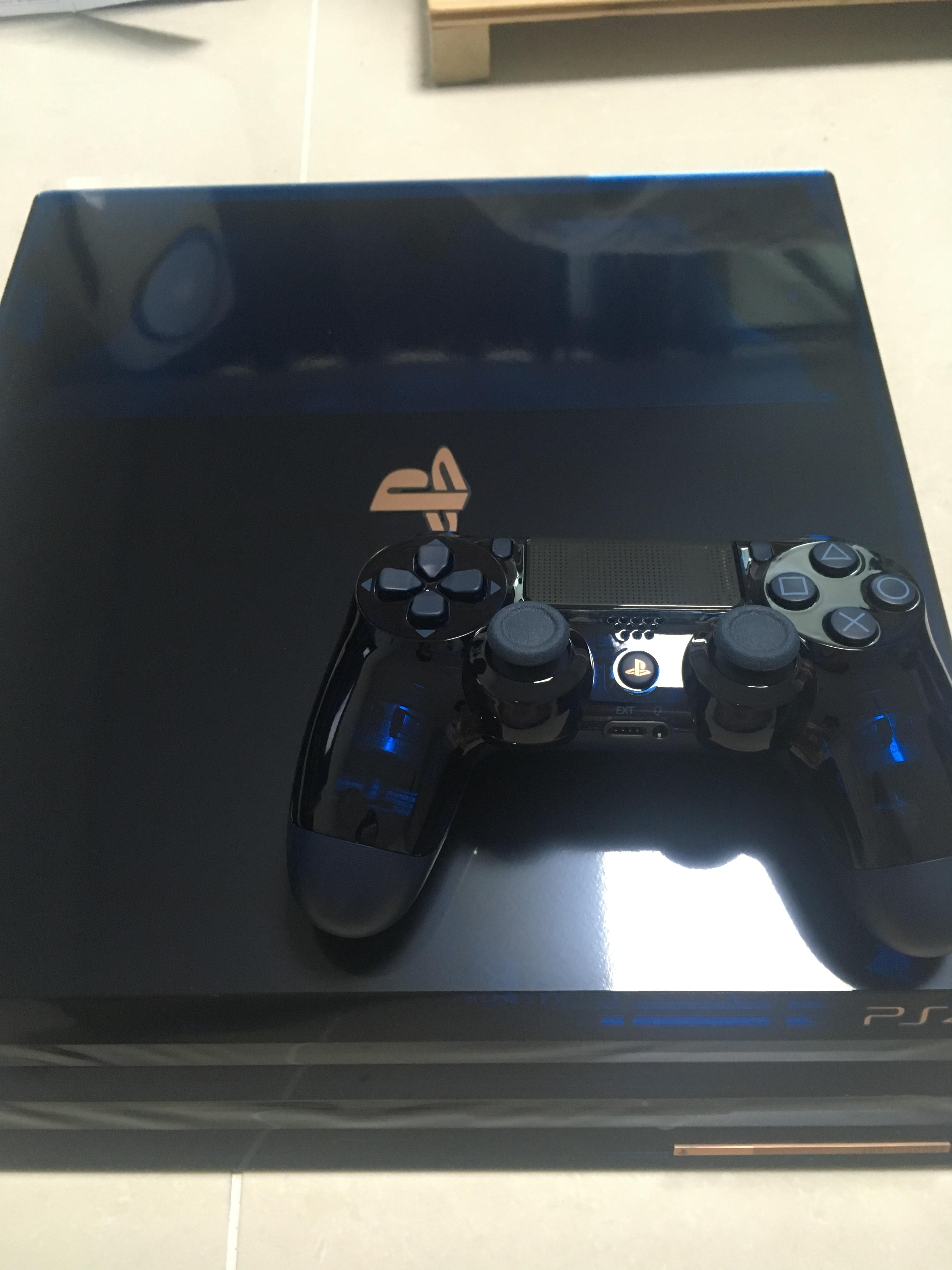 Ps4 pro 5억 한정판 샀네요 ㅎㅎ - DPrime