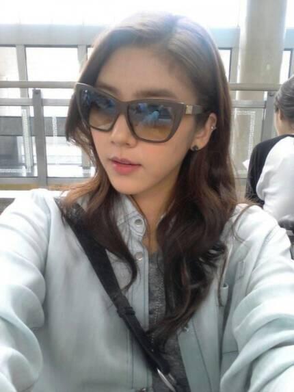 [DPⓐ] 손담비 공항 셀카 - DVDPrime