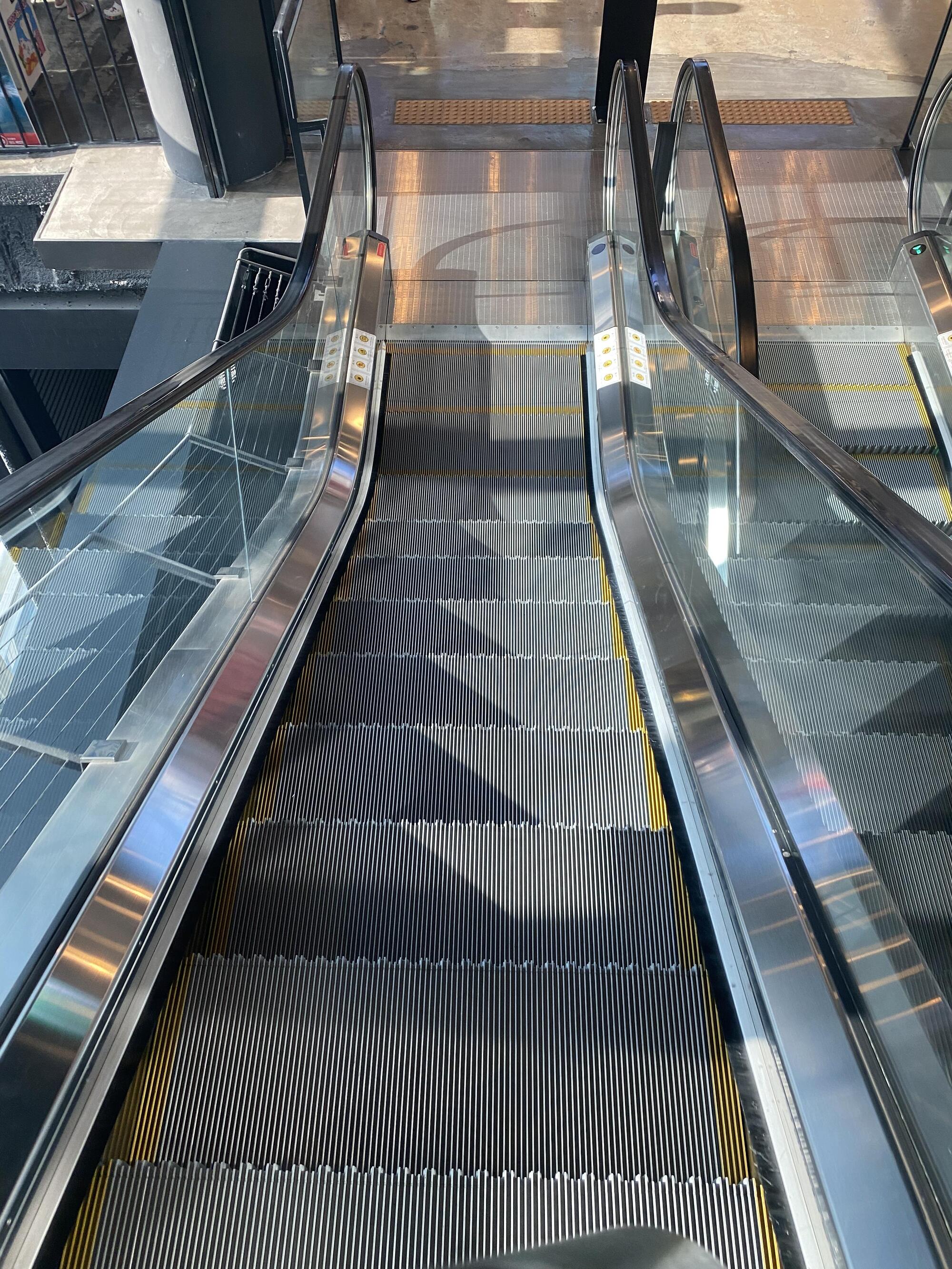 부산 삼정타워 cgv 사진 몇장 - DPrime