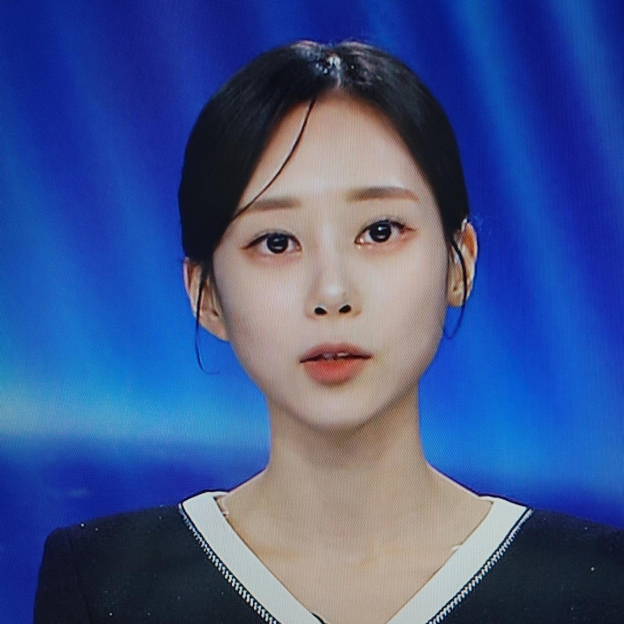 눈이 커서 무서운 KBS뉴스7 아나운서 - DPrime