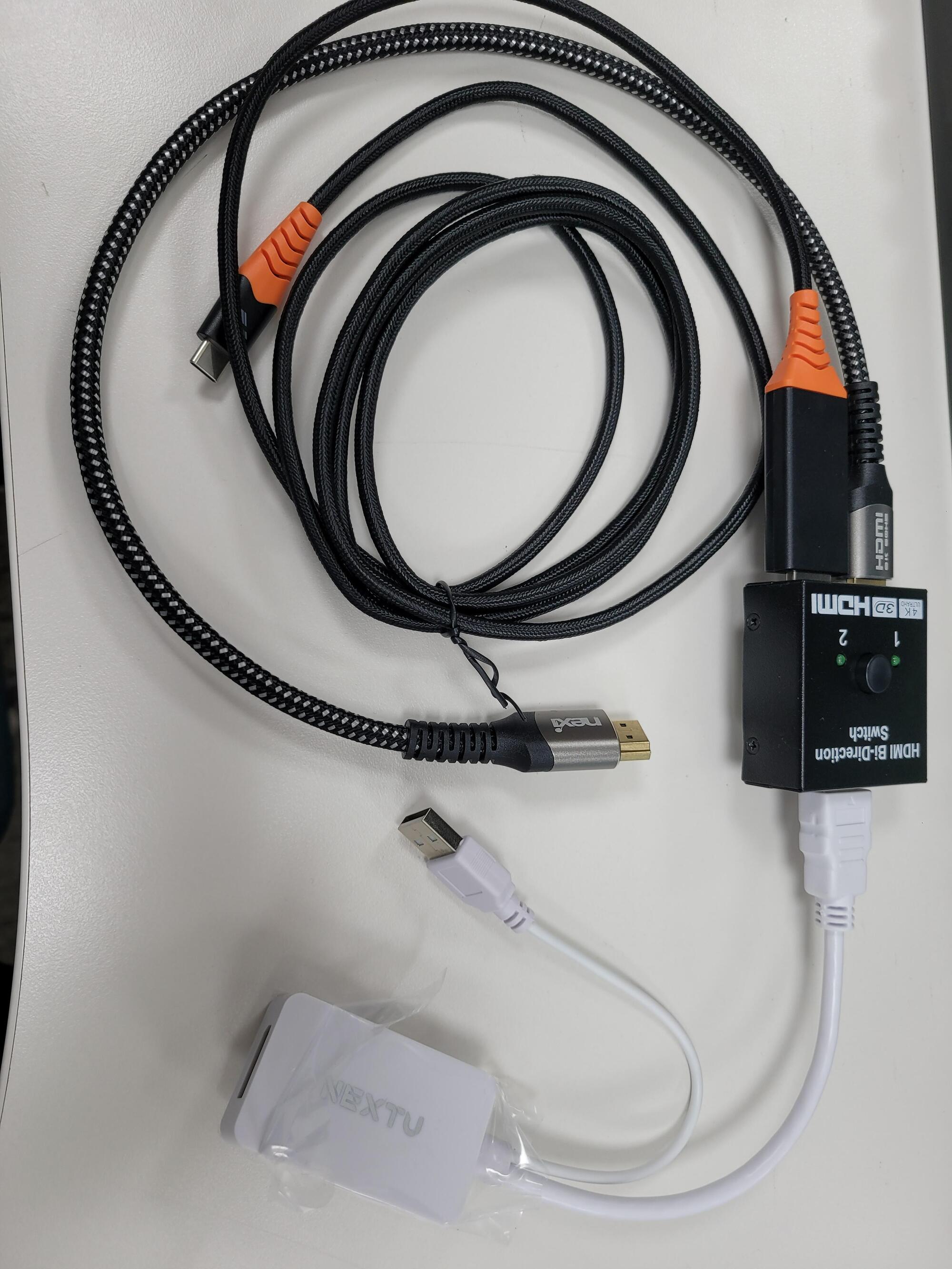 컴퓨터 dp케이블 관련 문의 좀 드릴게요. - DPrime