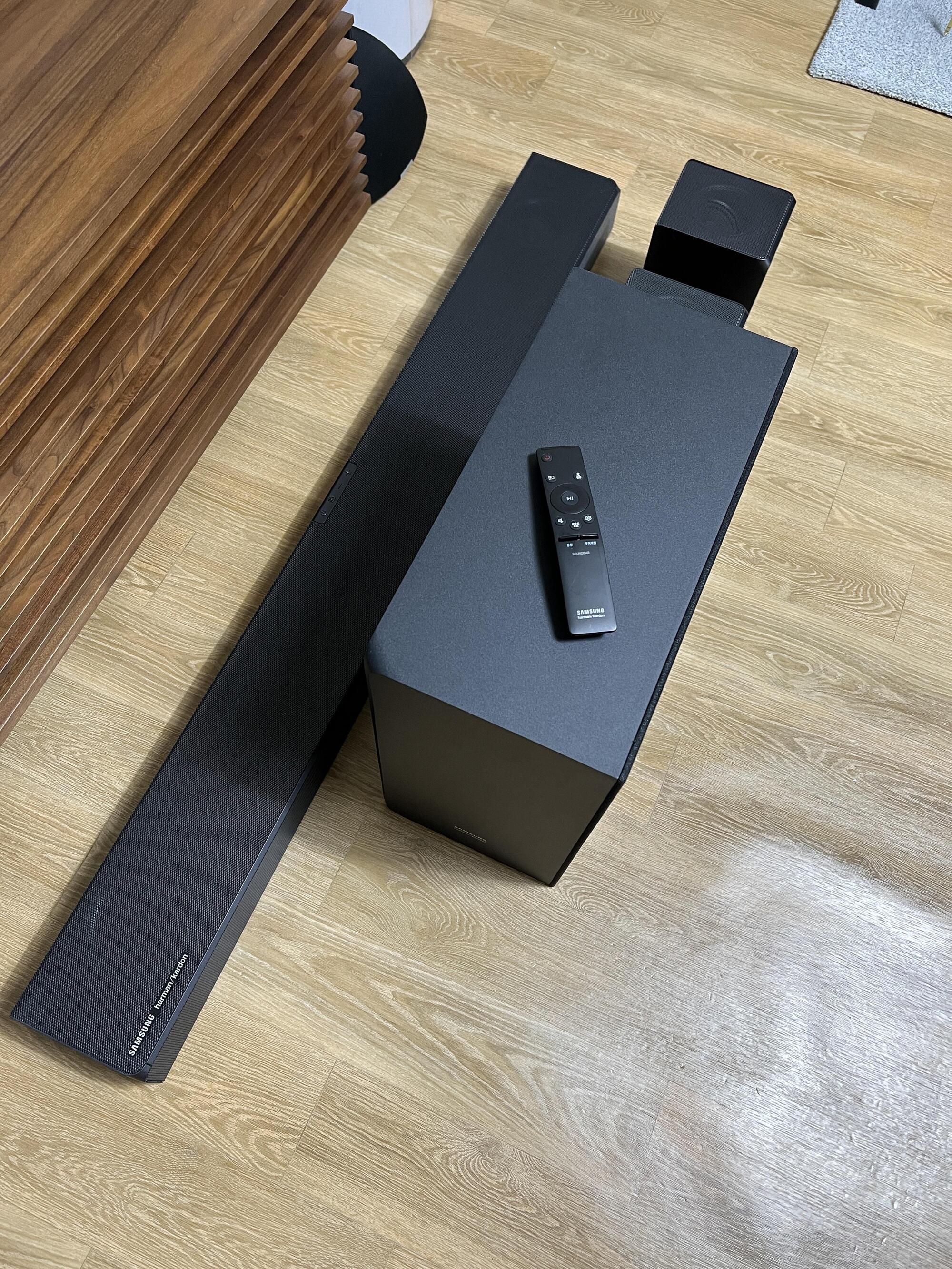 삼성 HW-950n 사운드바 직접 픽업 30만 판매합니다 - DVDPrime