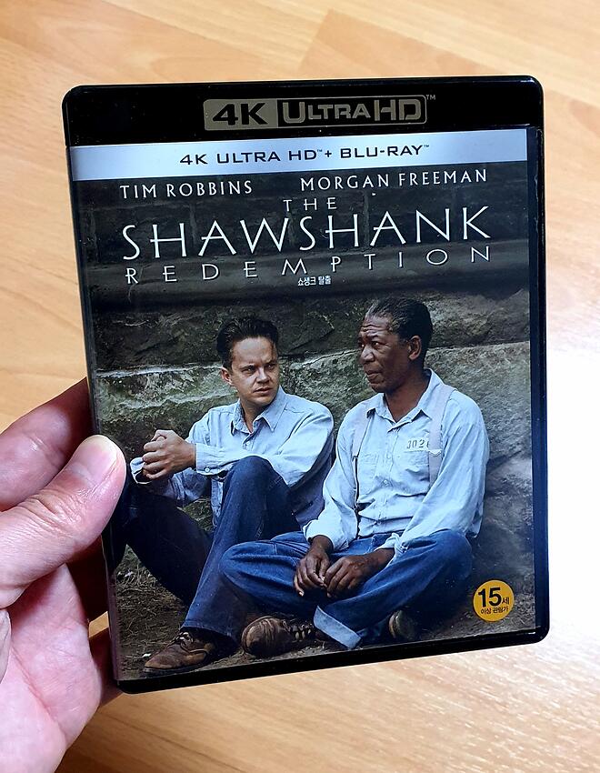 쇼생크탈출 4K + 2D 팝니다. - DPrime