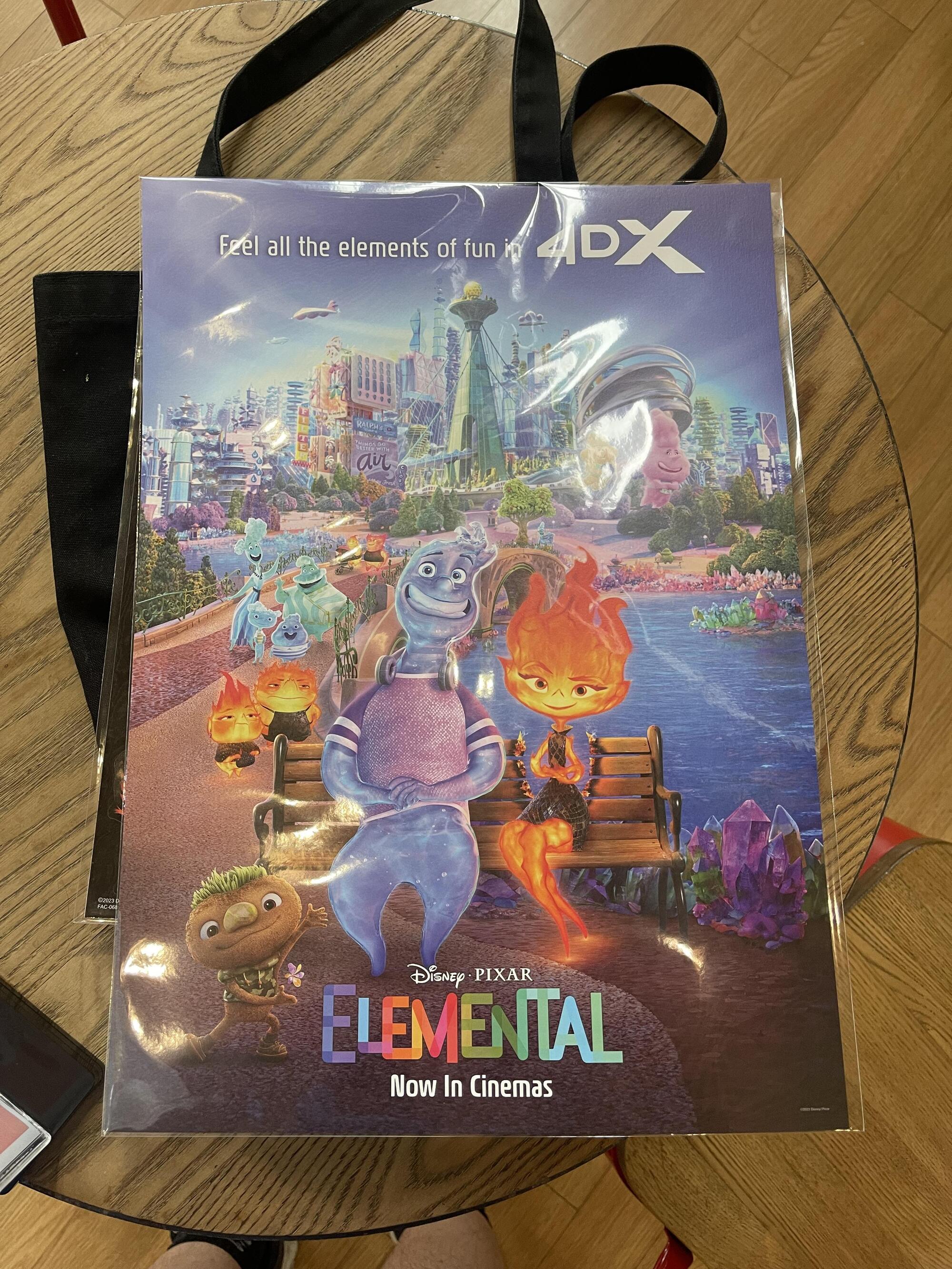 엘리멘탈 4DX 포스터 받았습니다. - DPrime