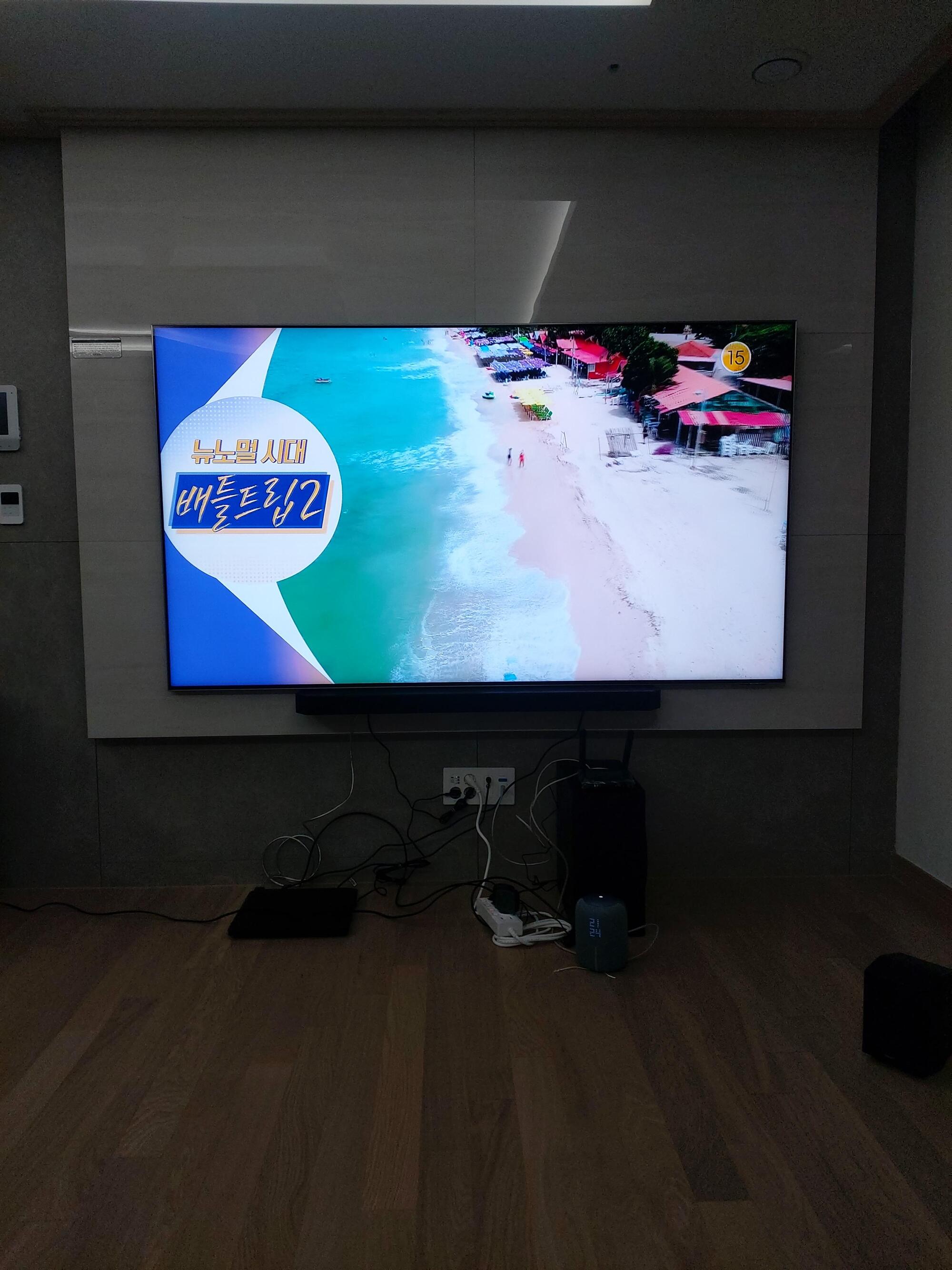 입주 가전으로 삼성85인치로... - DVDPrime