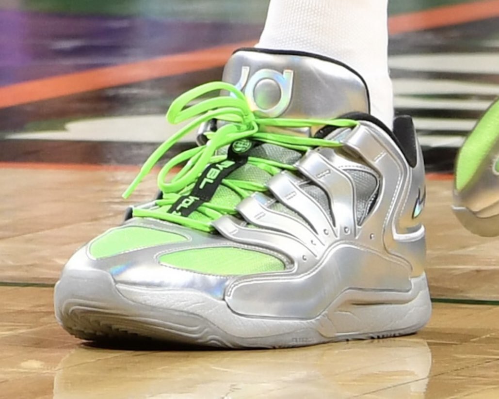 나이키 KD 18 'EYBL' - 4월 25일 출시 - 풋셀 커뮤니티