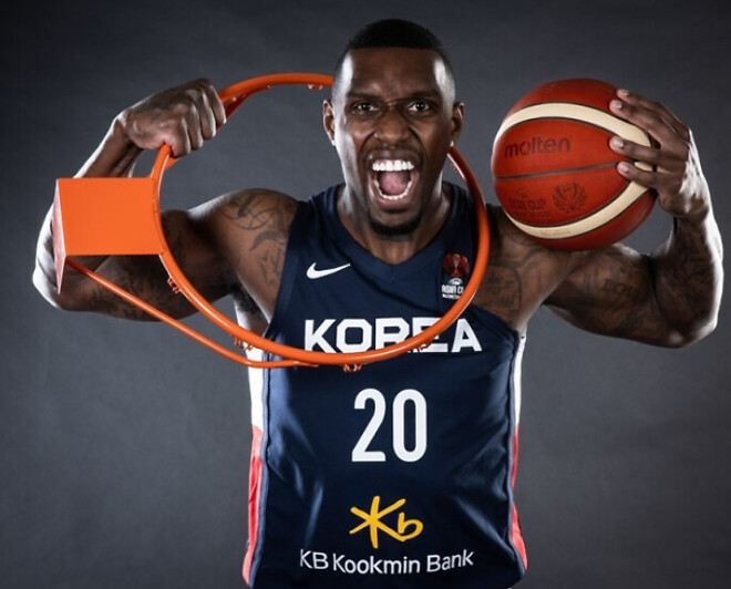 KBL역대최고용병 월드컵(32강) 라건아vs리카르도포웰 - MANIA