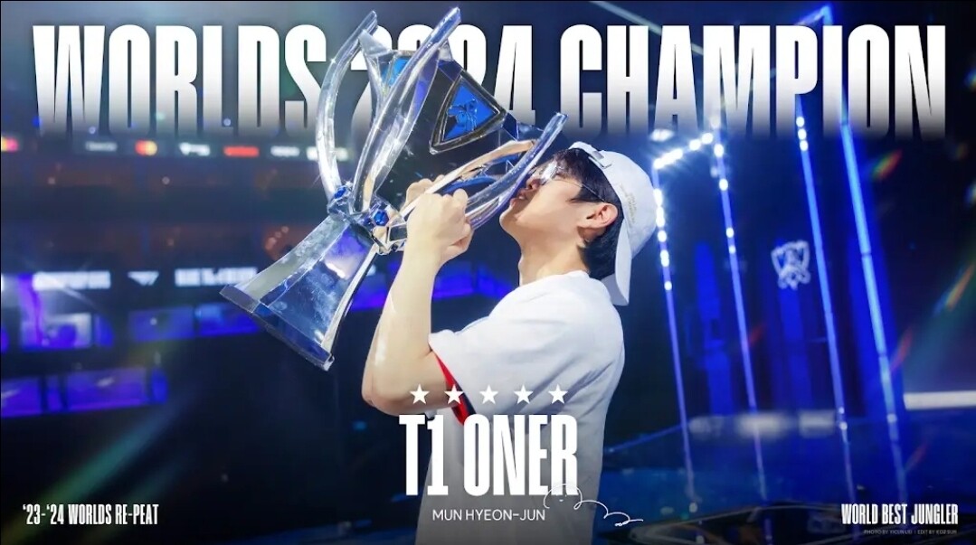 T1 24월즈 우승 기념 배경화면 배포 - MANIA