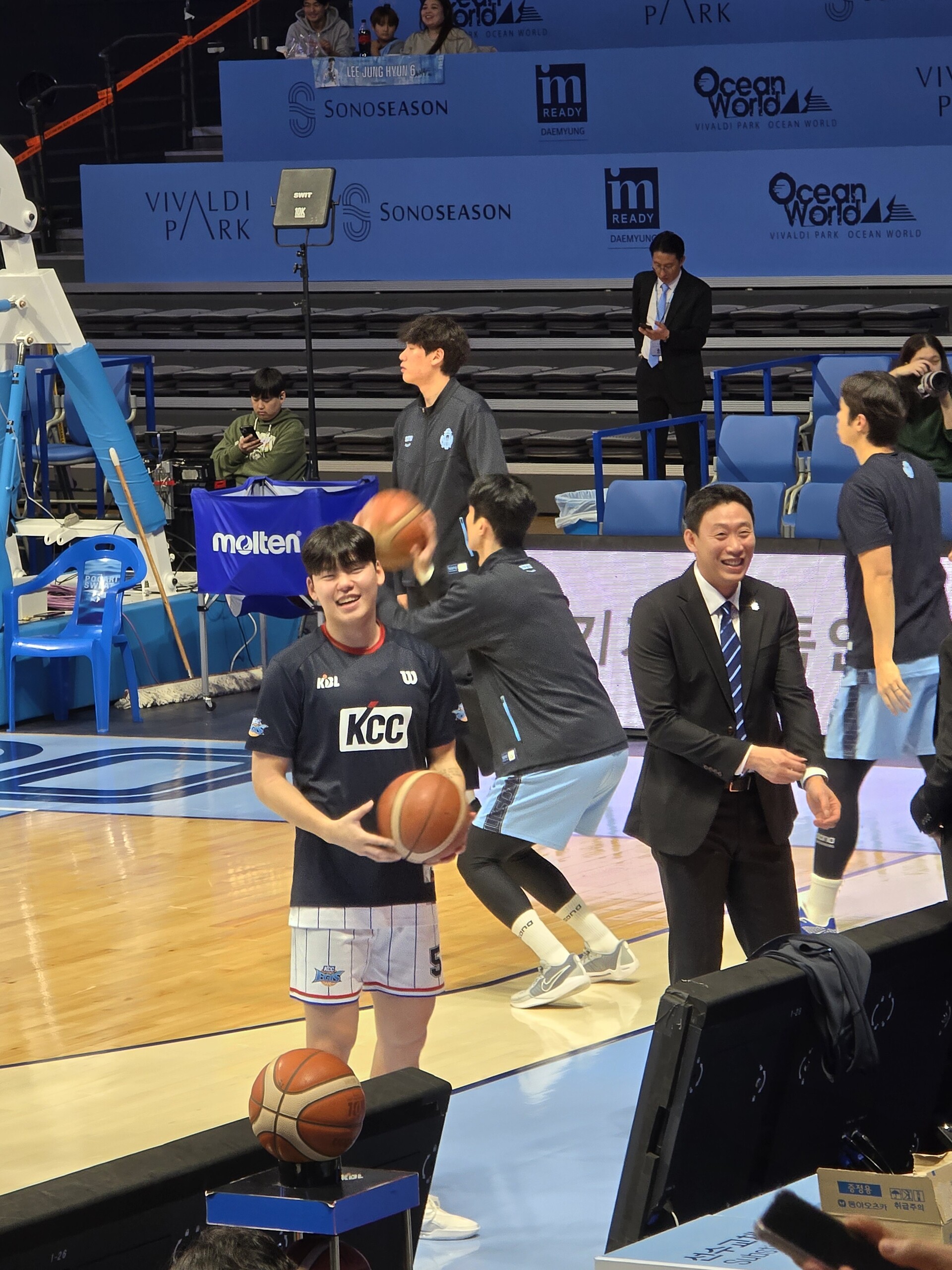 고양소노 직관왔습니다(소노 vs KCC) - MANIA