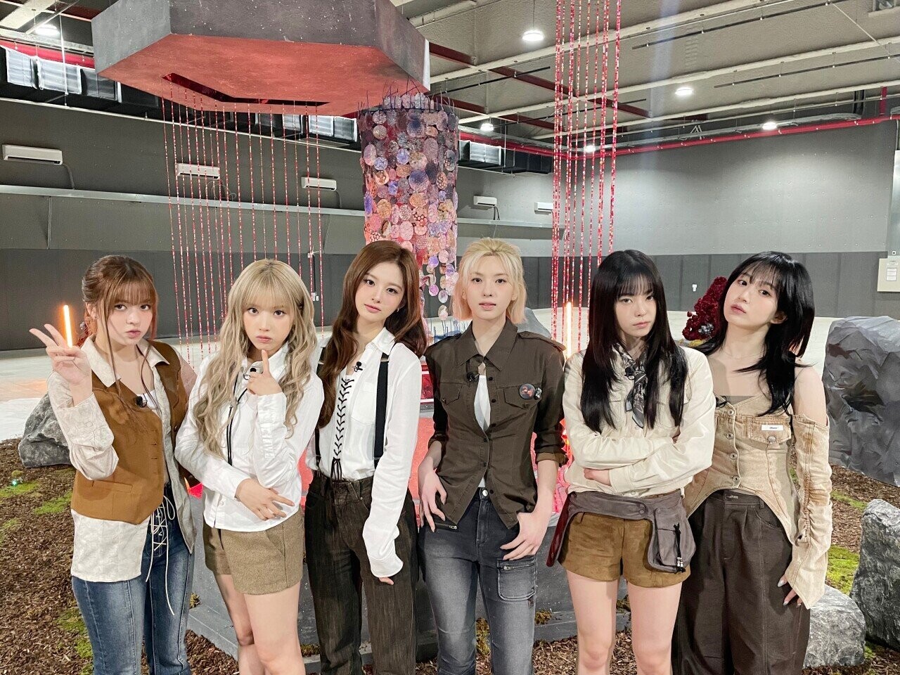 NMIXX- High Horse - MANIA