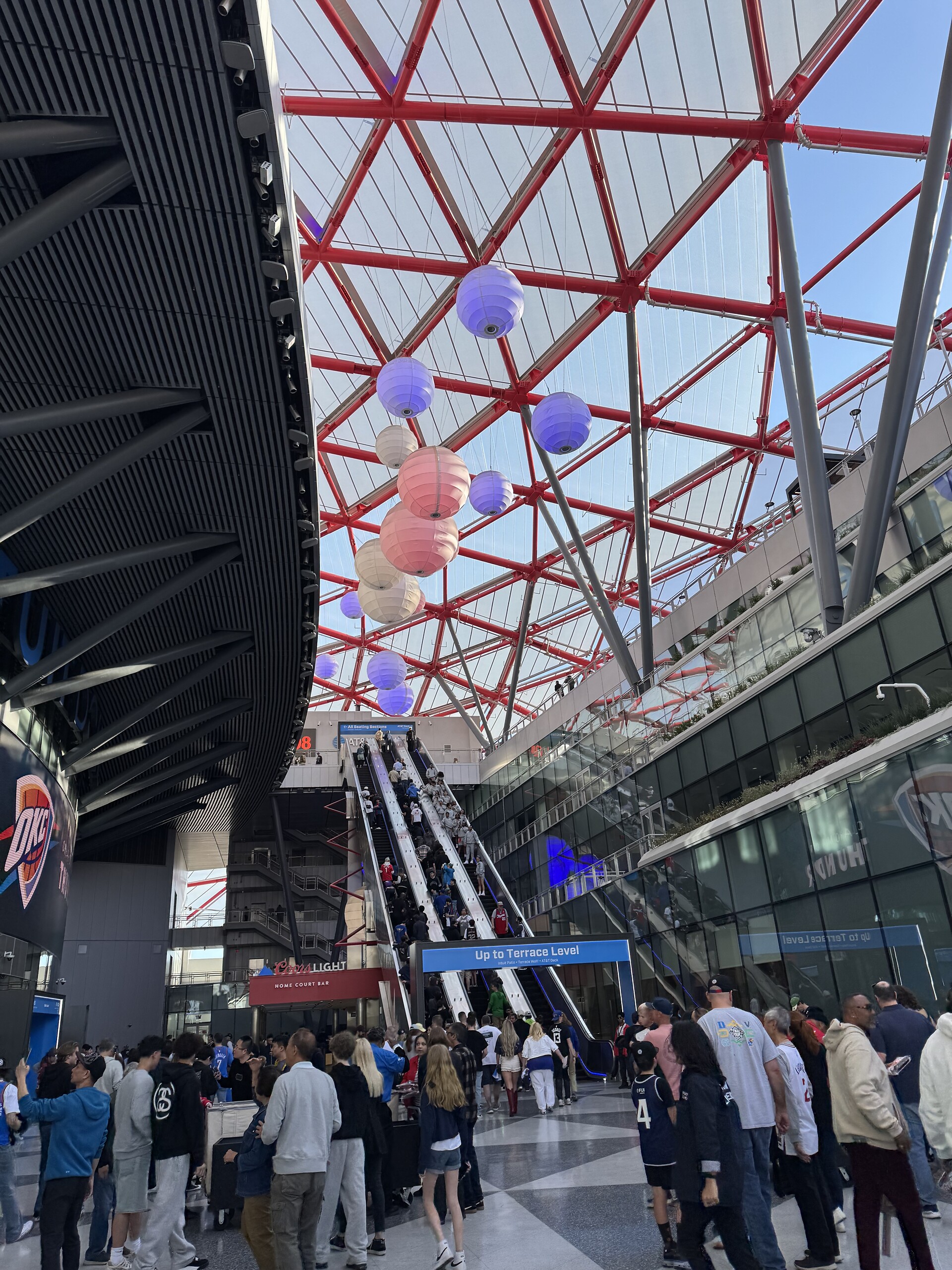 LAC vs. OKC 인튜잇돔 직관기 - MANIA