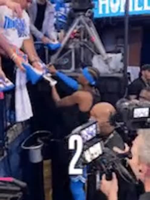 충격적인 SGA 팬싸인회.. - MANIA