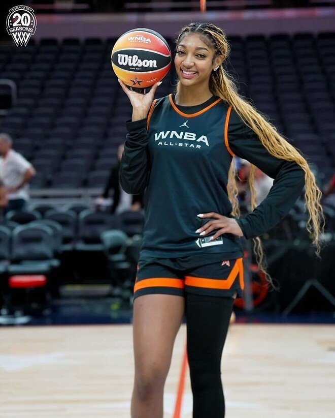 WNBA 최고 인기스타 ANGEL REESE - MANIA