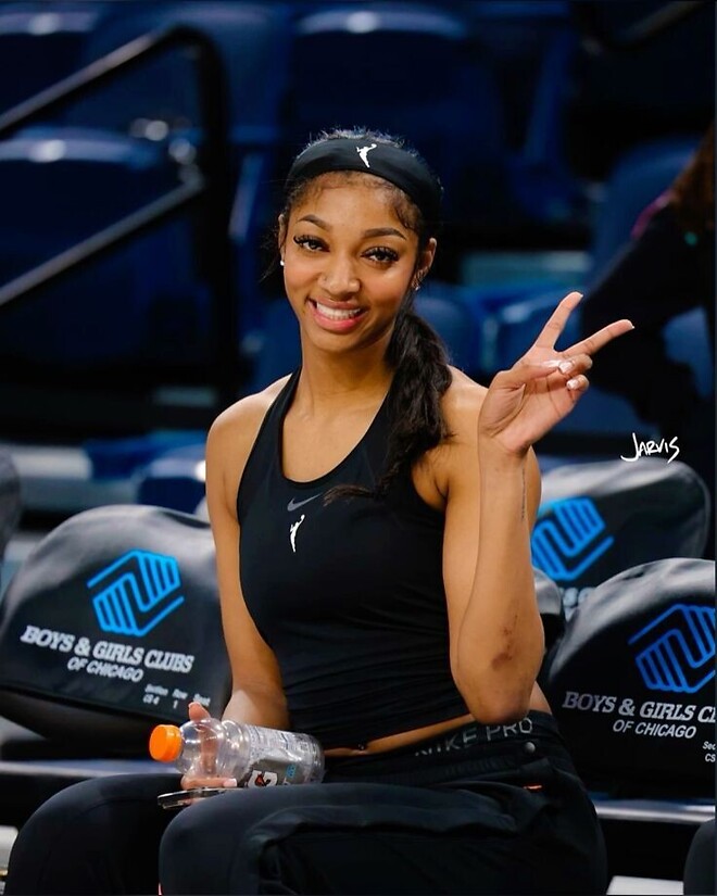 WNBA 최고 인기스타 ANGEL REESE - MANIA