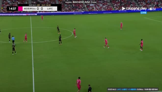 부앙가 23호골, MLS 득점왕 경쟁 메시 1골차로 다시 바짝 추격! - MANIA