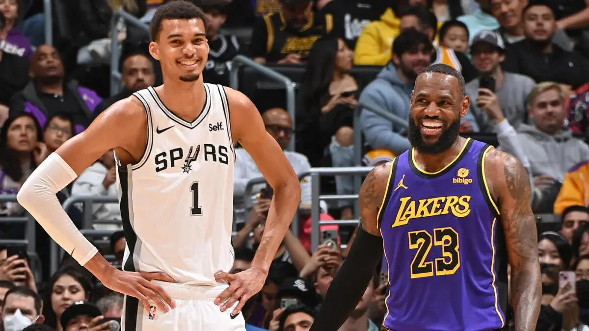 “NBA 역사상 최고 피지컬은 누구? 웸반야마 vs 르브론 ㄷㄷ TXT - MANIA