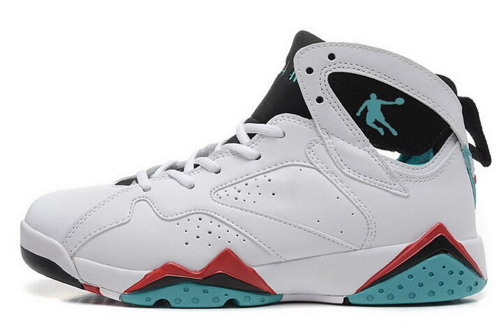 마이클 조던, 중국 '차오단' 상대 상표권 소송 패소 - MANIA