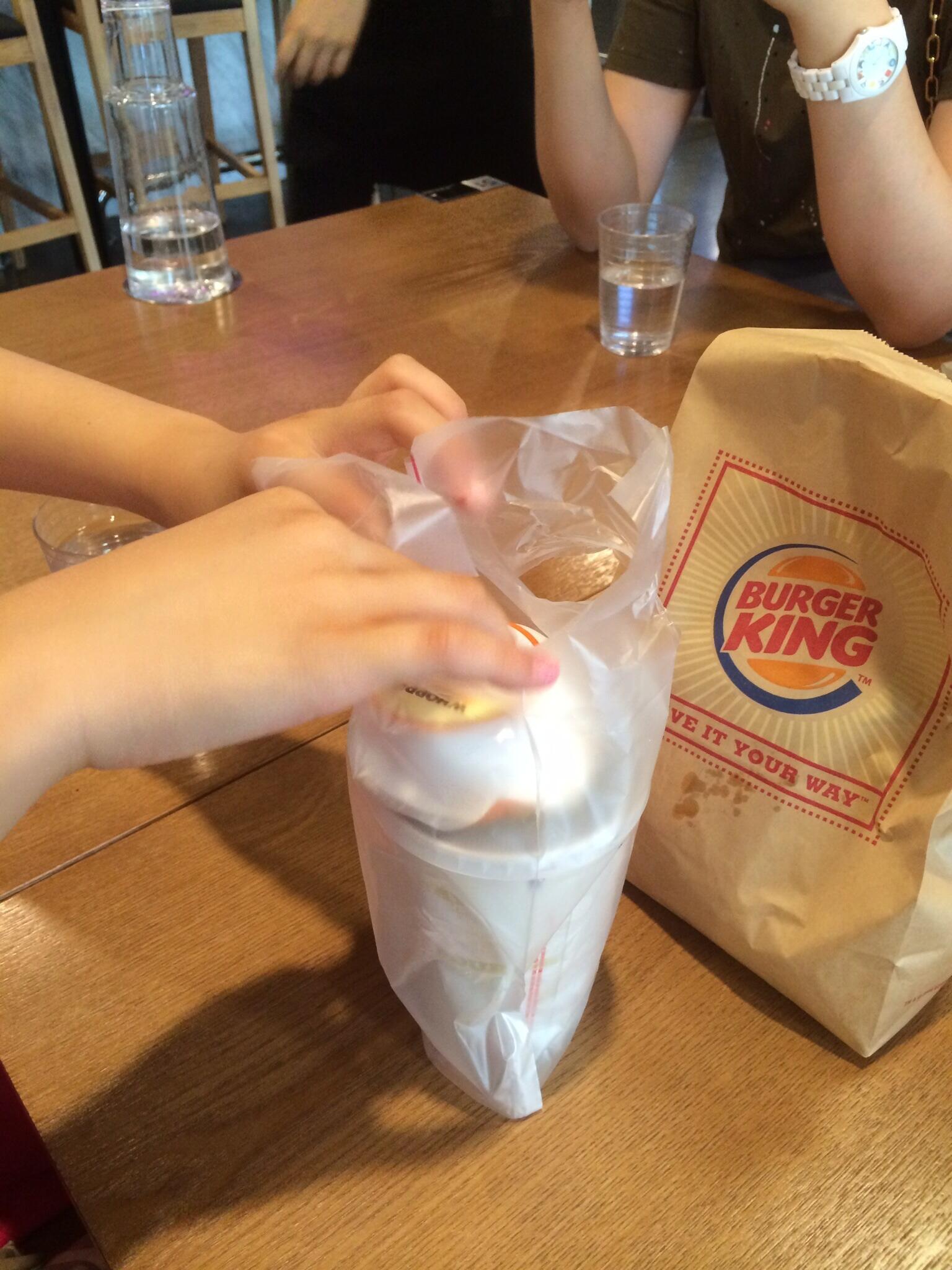 아래..치즈퐁듀 와퍼 연쇄반응을 보고.. - NBA Mania