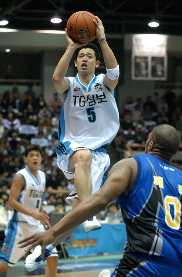 매니아인들이 뽑는 kbl 올타임 최고의 포인트가드 - MANIA