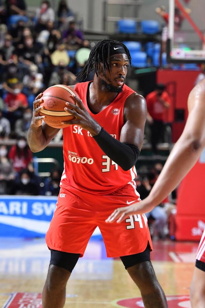 매니아인들이 뽑는 kbl 올타임 최고의 외국인선수 - MANIA