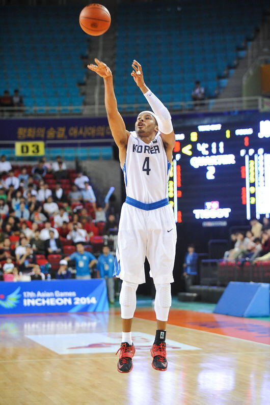 매니아인들이 뽑는 kbl 올타임 최고의 스몰포워드 - MANIA