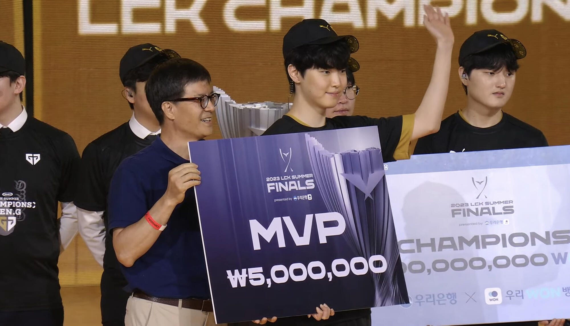 파이널 MVP 쵸비 - MANIA